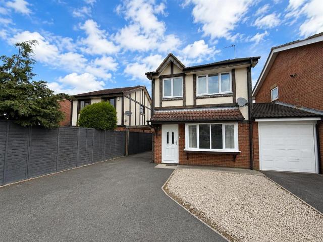 3 bedroom detached house for sale