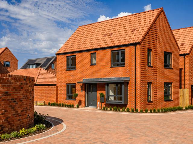 3 bedroom detached house for sale