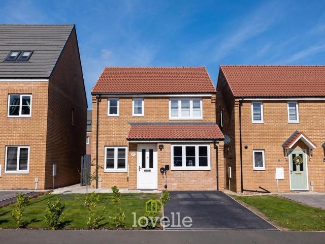 3 bedroom detached house for sale