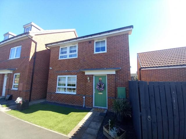 3 bedroom detached house for sale