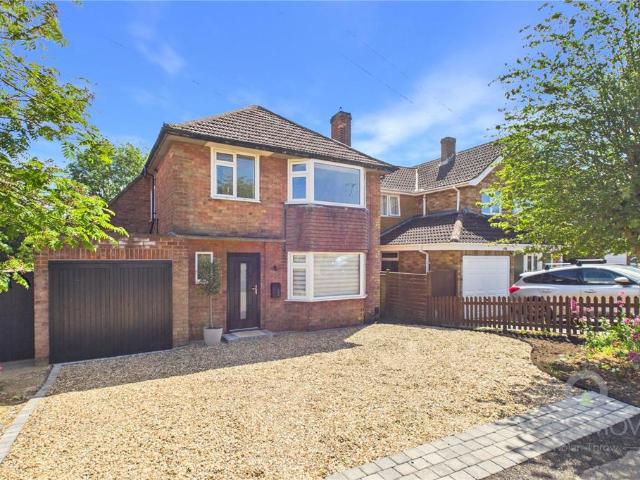 3 bedroom detached house for sale