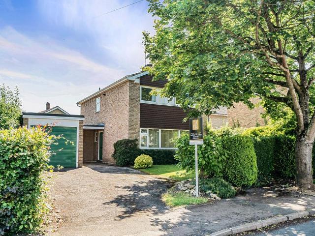 3 bedroom detached house for sale