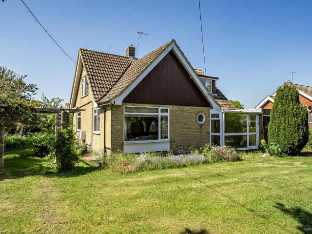 3 bedroom detached house for sale