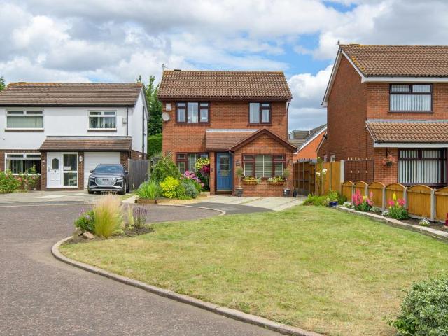 3 bedroom detached house for sale