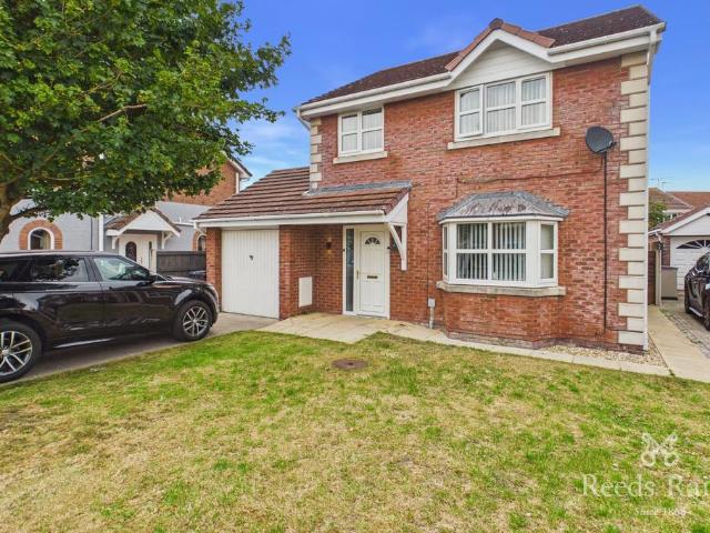 3 bedroom detached house for sale