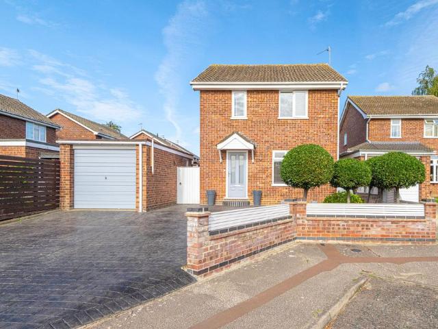 3 bedroom detached house for sale