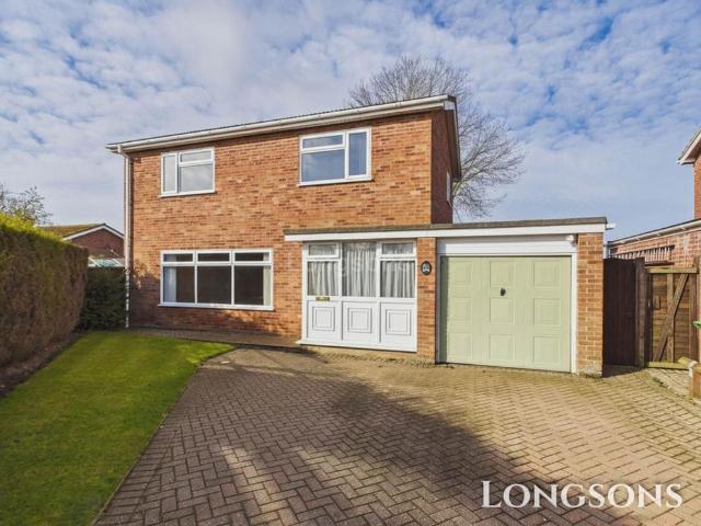 3 bedroom detached house for sale