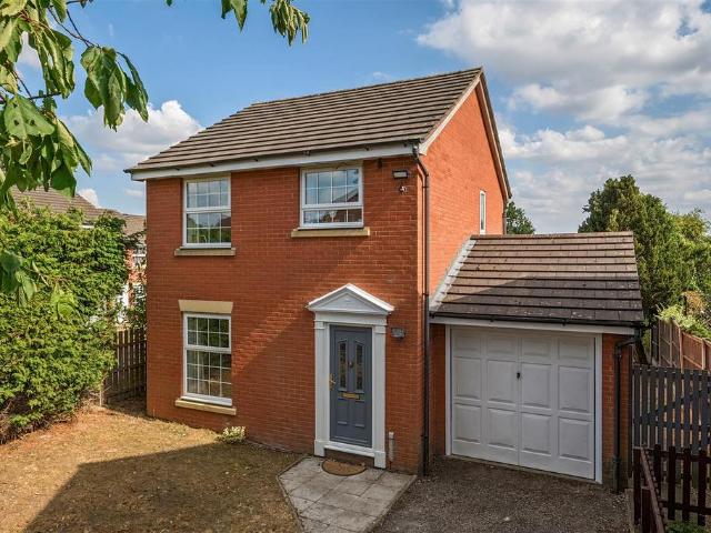 3 bedroom detached house for sale