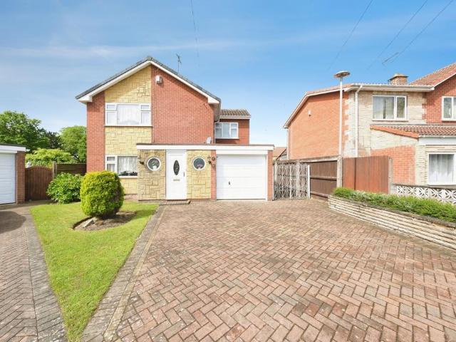 3 bedroom detached house for sale