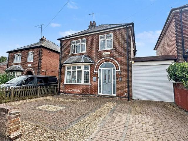 3 bedroom detached house for sale