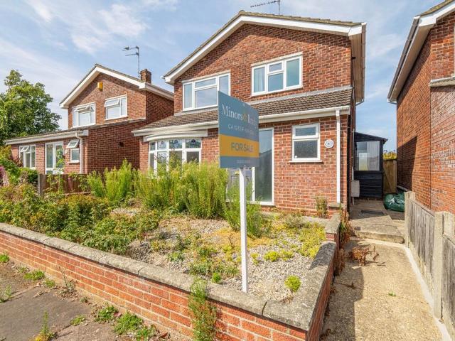3 bedroom detached house for sale