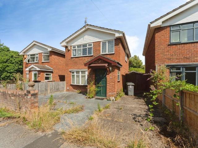 3 bedroom detached house for sale