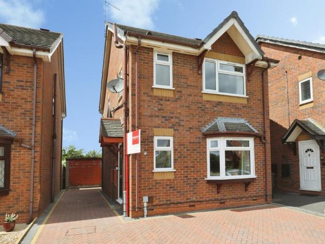 3 bedroom detached house for sale