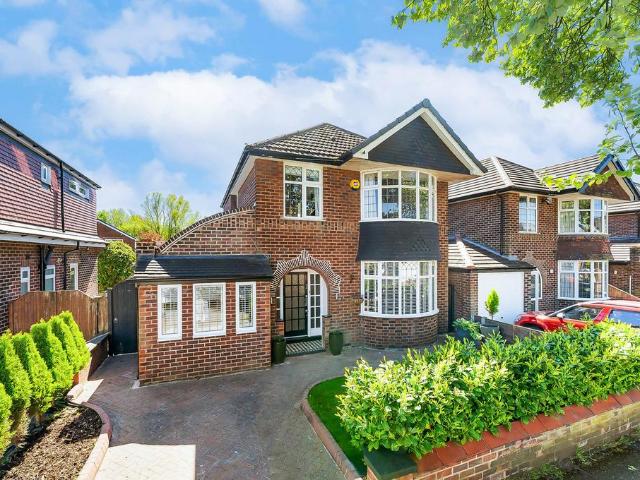 3 bedroom detached house for sale