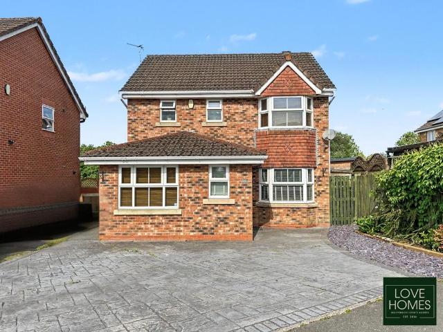 3 bedroom detached house for sale