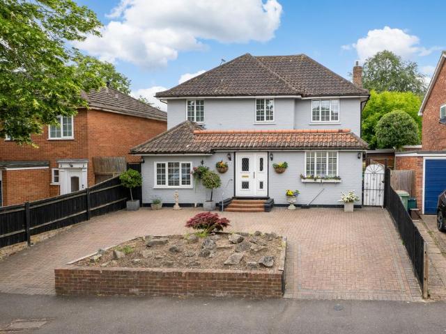3 bedroom detached house for sale
