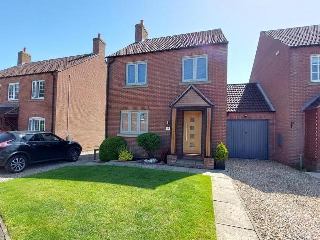 3 bedroom detached house for sale