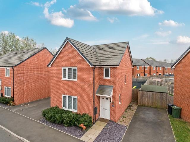 3 bedroom detached house for sale