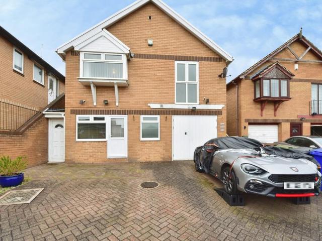 3 bedroom detached house for sale