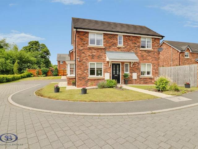 3 bedroom detached house for sale