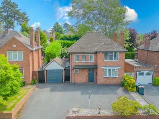 3 bedroom detached house for sale