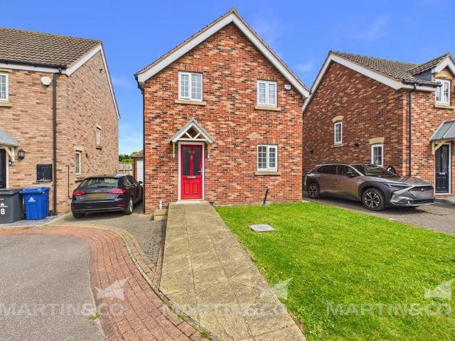 3 bedroom detached house for sale