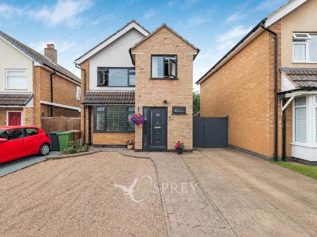 3 bedroom detached house for sale