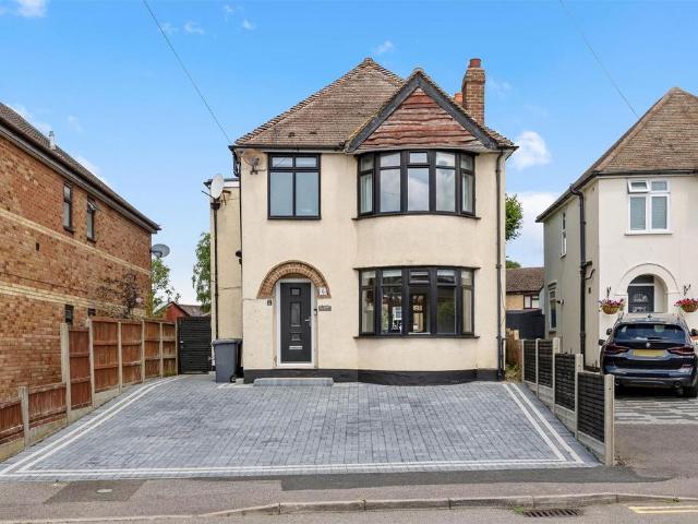 3 bedroom detached house for sale