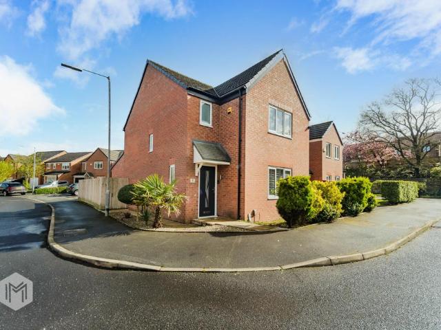 3 bedroom detached house for sale