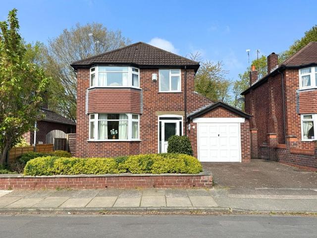 3 bedroom detached house for sale