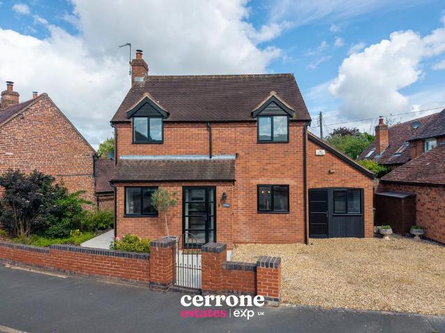3 bedroom detached house for sale