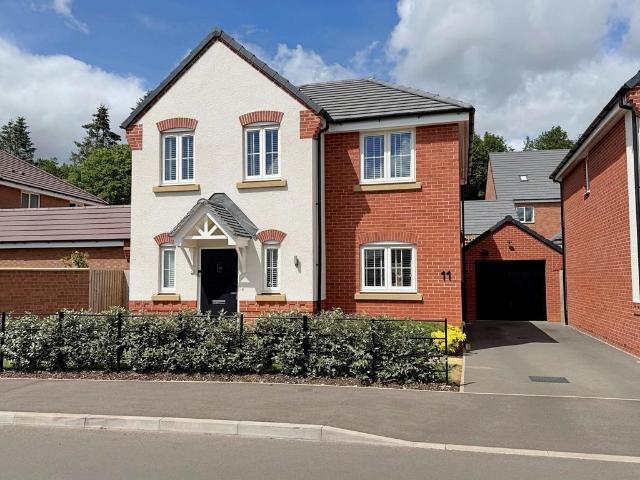 3 bedroom detached house for sale
