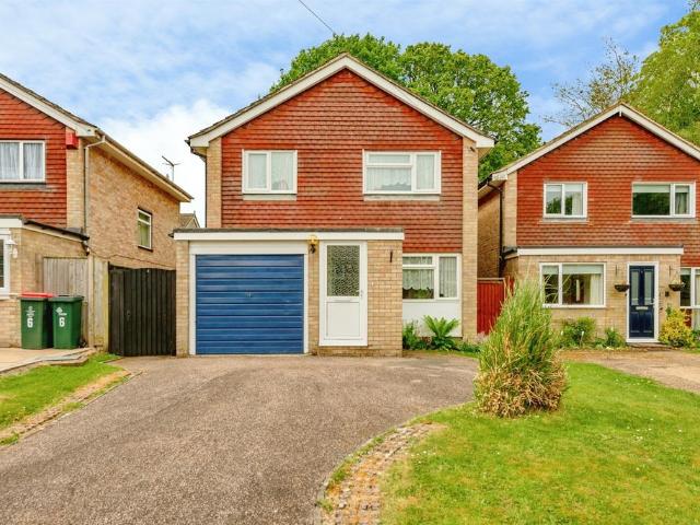 3 bedroom detached house for sale