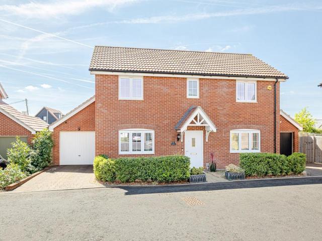 3 bedroom detached house for sale