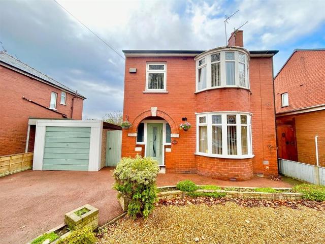3 bedroom detached house for sale