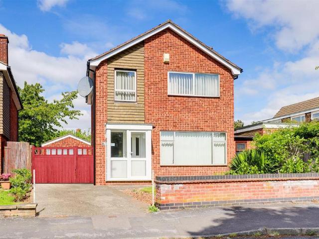 3 bedroom detached house for sale