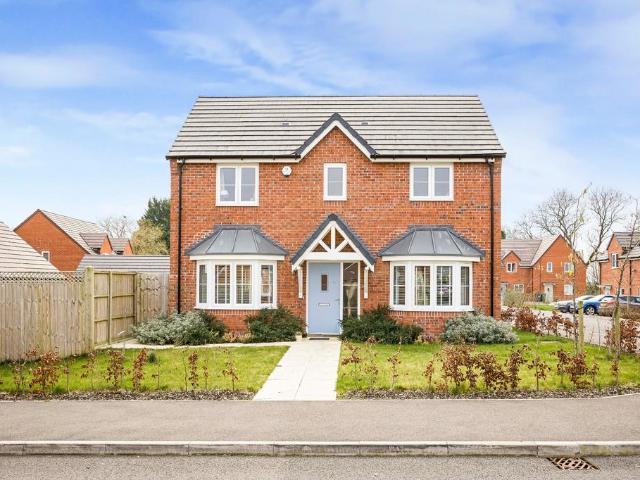 3 bedroom detached house for sale