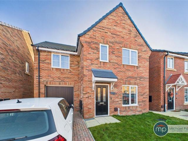 3 bedroom detached house for sale