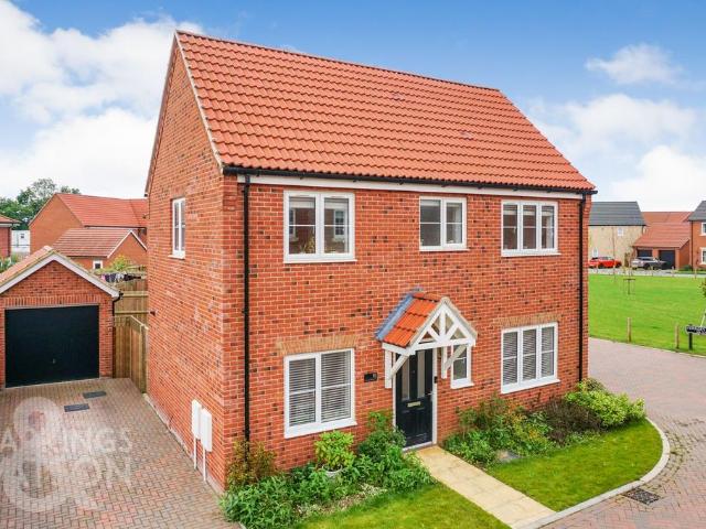 3 bedroom detached house for sale