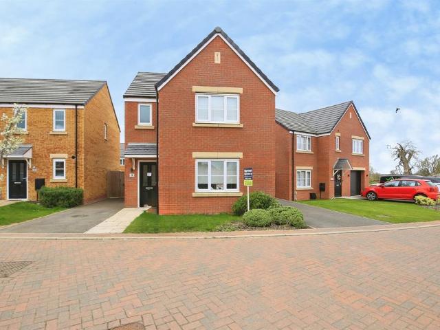 3 bedroom detached house for sale