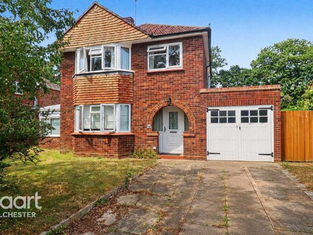 3 bedroom detached house for sale