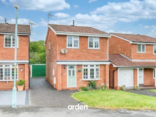 3 bedroom detached house for sale