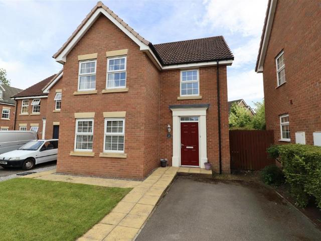 3 bedroom detached house for sale