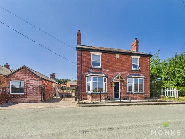 3 bedroom detached house for sale