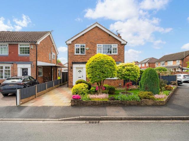 3 bedroom detached house for sale