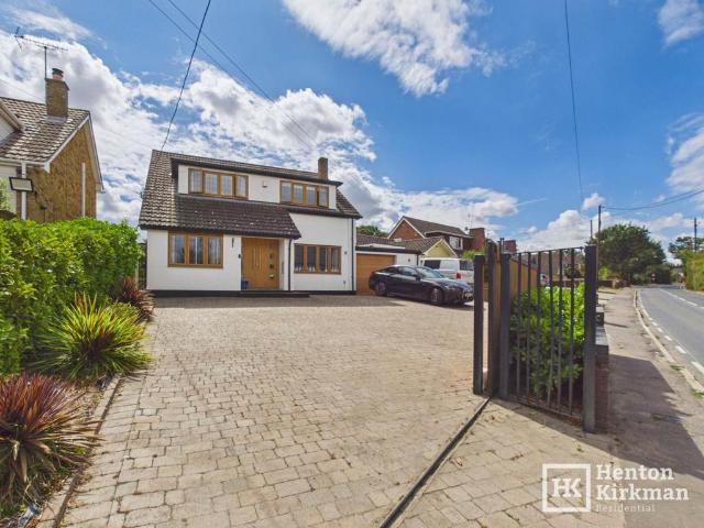 3 bedroom detached house for sale