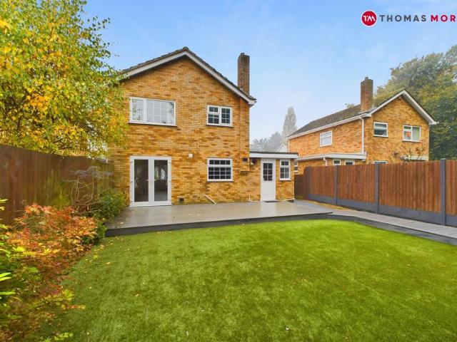 3 bedroom detached house for sale