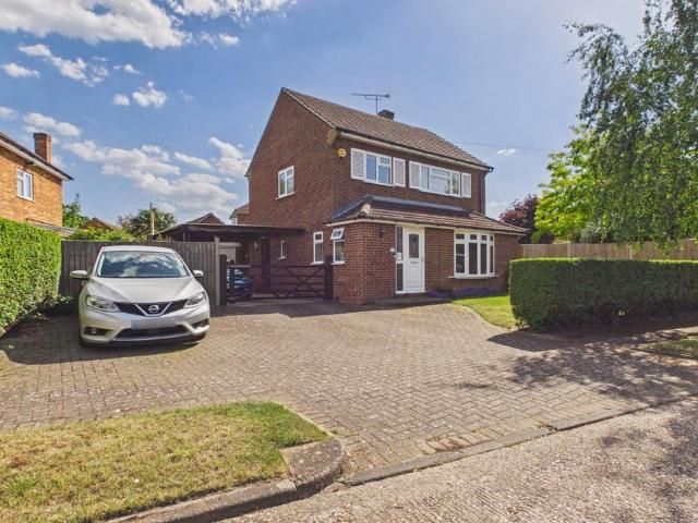 3 bedroom detached house for sale