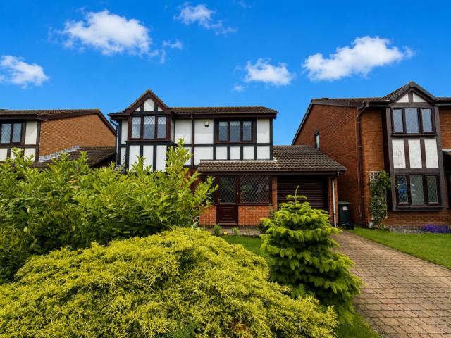 3 bedroom detached house for sale