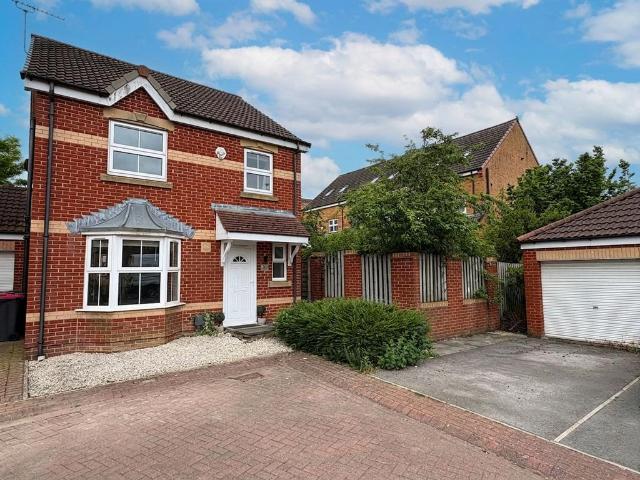 3 bedroom detached house for sale